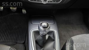 Grey Renault Laguna 2010 in Jelgava, with an engine capacity of 2.00 L and mileage of 0 thousand km for 1490 €, photo 16 on AUTOMOTO.COM.LV