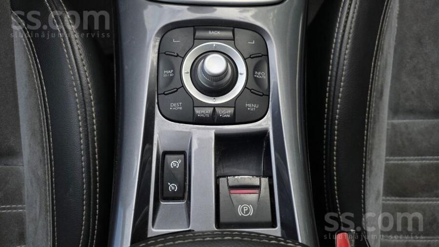 Grey Renault Laguna 2010 in Jelgava, with an engine capacity of 2.00 L and mileage of 0 thousand km for 1490 €, photo 17 on AUTOMOTO.COM.LV