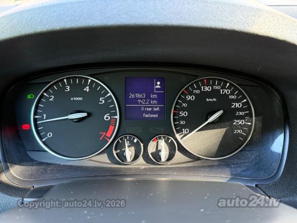 Серый Рено Лагуна 2010 в Таллин, объемом двигателя 2.00 л и пробегом 262 тыс. км за 3400 €, фото 11 на AUTOMOTO.COM.LV