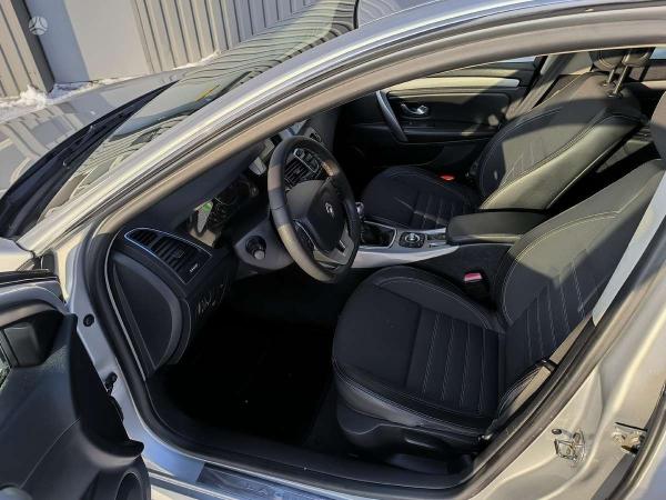 Pelēks Renault Laguna 2011 Joniškis, ar dzinēja tilpumu 2.00 L un nobraukumu 173 tūkst. km par 3800 €, foto 10 vietnē AUTOMOTO.COM.LV