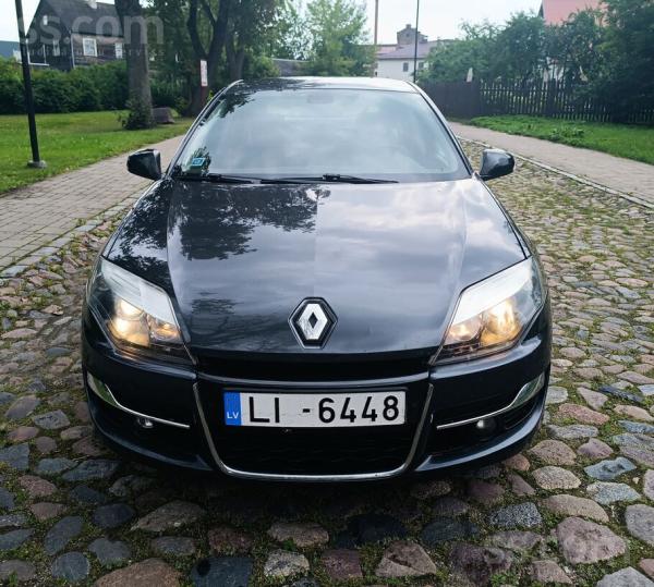 Pelēks Renault Laguna 2012 Jelgava, ar dzinēja tilpumu 2.00 L un nobraukumu 0 tūkst. km par 2990 €, foto 5 vietnē AUTOMOTO.COM.LV