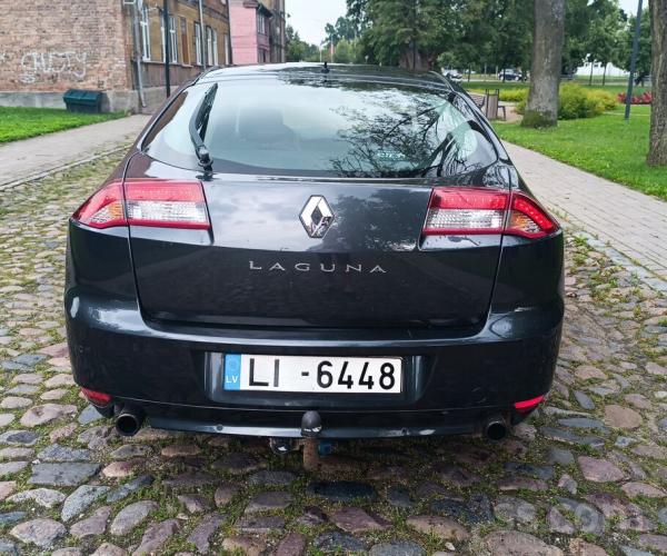 Pelēks Renault Laguna 2012 Jelgava, ar dzinēja tilpumu 2.00 L un nobraukumu 0 tūkst. km par 2990 €, foto 6 vietnē AUTOMOTO.COM.LV
