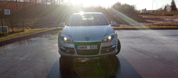 Grey Renault Laguna 2012 in Utena, with an engine capacity of 2.00 L and mileage of 247 thousand km for 2900 €, photo 3 on AUTOMOTO.COM.LV