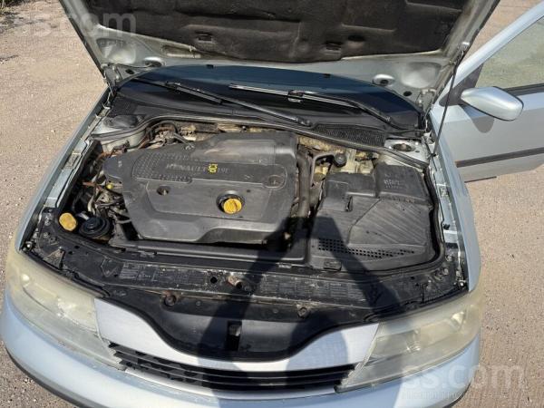 Pelēks Renault Laguna 2003 Daugavpils, ar dzinēja tilpumu 1.90 L un nobraukumu 267 tūkst. km par 900 €, foto 6 vietnē AUTOMOTO.COM.LV