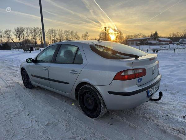 Pelēks Renault Laguna 2004 Šilutė, ar dzinēja tilpumu 1.94 L un nobraukumu 370 tūkst. km par 700 €, foto 2 vietnē AUTOMOTO.COM.LV