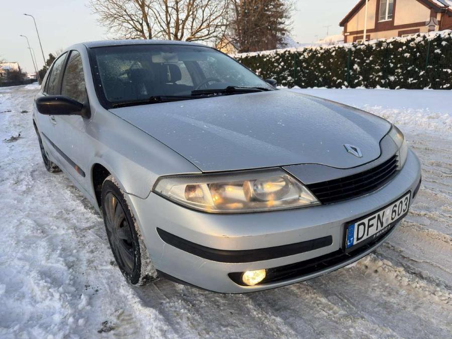 Pelēks Renault Laguna 2004 Šilutė, ar dzinēja tilpumu 1.94 L un nobraukumu 370 tūkst. km par 700 €, foto 5 vietnē AUTOMOTO.COM.LV