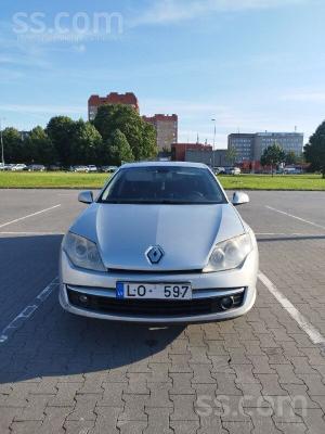 Pelēks Renault Laguna 2007 Rīga, ar dzinēja tilpumu 2.00 L un nobraukumu 291 tūkst. km par 1000 €, foto  vietnē AUTOMOTO.COM.LV