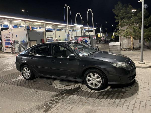 Pelēks Renault Laguna 2009 Viļņa, ar dzinēja tilpumu 1.50 L un nobraukumu 163 tūkst. km par 2000 €, foto 6 vietnē AUTOMOTO.COM.LV
