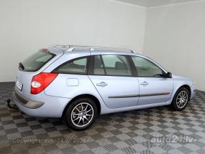 Pelēks Renault Laguna 2001 Tallina, ar dzinēja tilpumu 1.80 L un nobraukumu 202 tūkst. km par 999 €, foto 4 vietnē AUTOMOTO.COM.LV