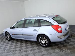 Pelēks Renault Laguna 2001 Tallina, ar dzinēja tilpumu 1.80 L un nobraukumu 202 tūkst. km par 999 €, foto 5 vietnē AUTOMOTO.COM.LV