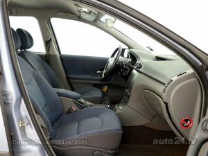 Pelēks Renault Laguna 2001 Tallina, ar dzinēja tilpumu 1.80 L un nobraukumu 202 tūkst. km par 999 €, foto 7 vietnē AUTOMOTO.COM.LV