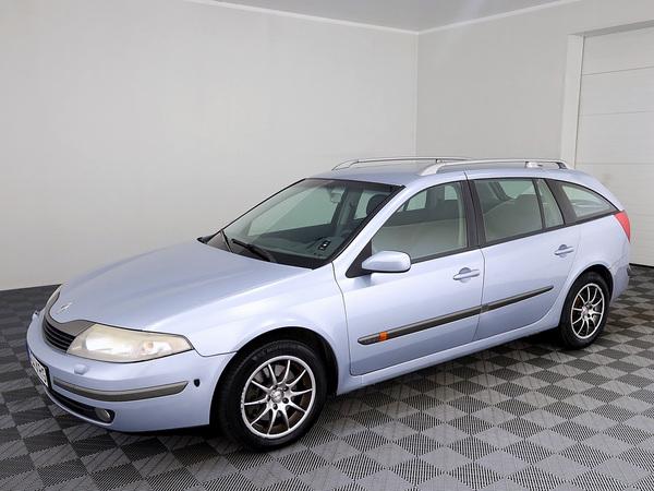 Grey Renault Laguna 2001 in Tallinn, with an engine capacity of 1.80 L and mileage of 202 thousand km for 799 €, photo 2 on AUTOMOTO.COM.LV