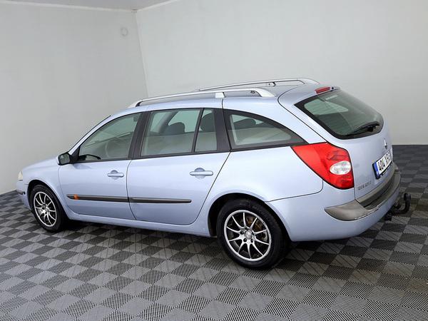 Grey Renault Laguna 2001 in Tallinn, with an engine capacity of 1.80 L and mileage of 202 thousand km for 799 €, photo 4 on AUTOMOTO.COM.LV