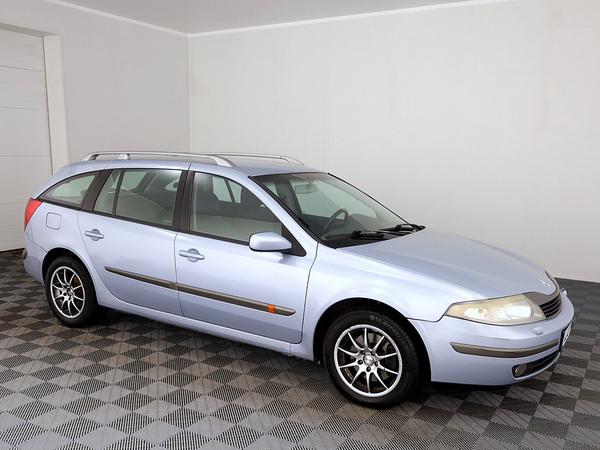 Серый Рено Лагуна 2001 в Таллин, объемом двигателя 1.80 л и пробегом 202 тыс. км за 799 €, фото 1 на AUTOMOTO.COM.LV