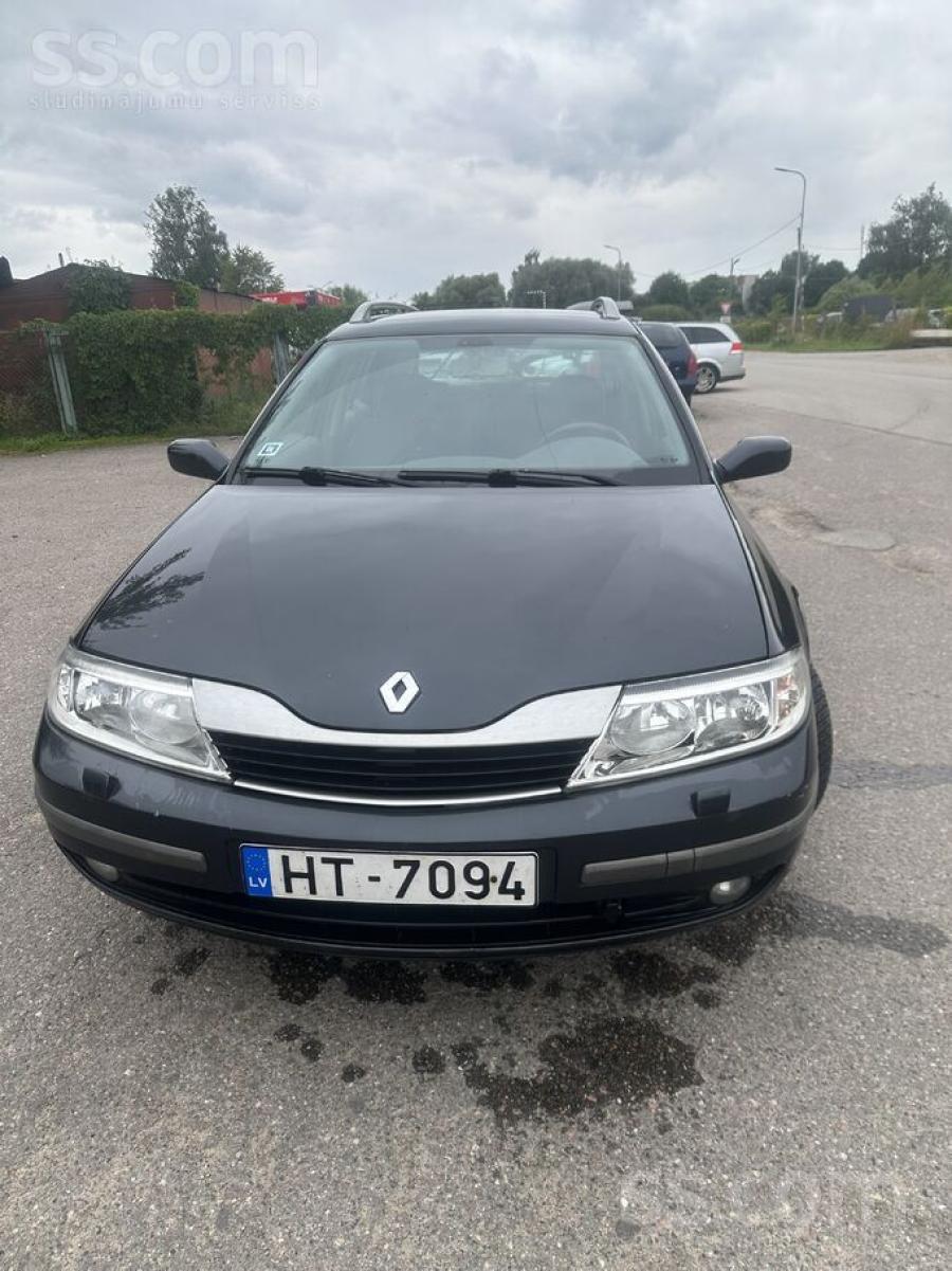 Pelēks Renault Laguna 2002 Rīga, ar dzinēja tilpumu 1.80 L un nobraukumu 263 tūkst. km par 850 €, foto 2 vietnē AUTOMOTO.COM.LV