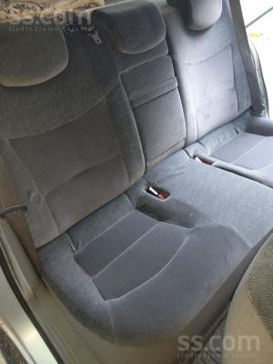 Pelēks Renault Laguna 2002 Jūrmala, ar dzinēja tilpumu 1.90 L un nobraukumu 344 tūkst. km par 900 €, foto 7 vietnē AUTOMOTO.COM.LV