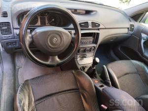 Pelēks Renault Laguna 2002 Rīga, ar dzinēja tilpumu 1.90 L un nobraukumu 265 tūkst. km par 705 €, foto 3 vietnē AUTOMOTO.COM.LV