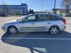 Grey Renault Laguna 2004 in Klaipeda, with an engine capacity of 2.00 L and mileage of 254 thousand km for 1200 €, photo 9 on AUTOMOTO.COM.LV