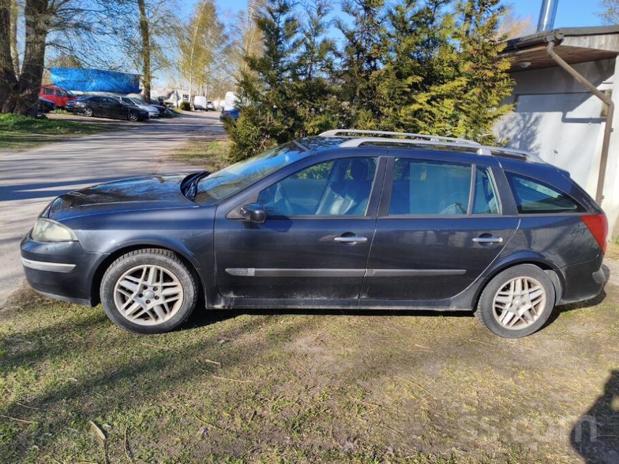 Pelēks Renault Laguna 2005 Rīga, ar dzinēja tilpumu 1.90 L un nobraukumu 210 tūkst. km par 1100 €, foto 1 vietnē AUTOMOTO.COM.LV