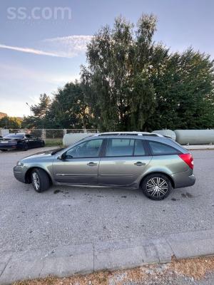 Grey Renault Laguna 2005 in Liepaja, with an engine capacity of 1.90 L and mileage of 395 thousand km for 900 €, photo 5 on AUTOMOTO.COM.LV