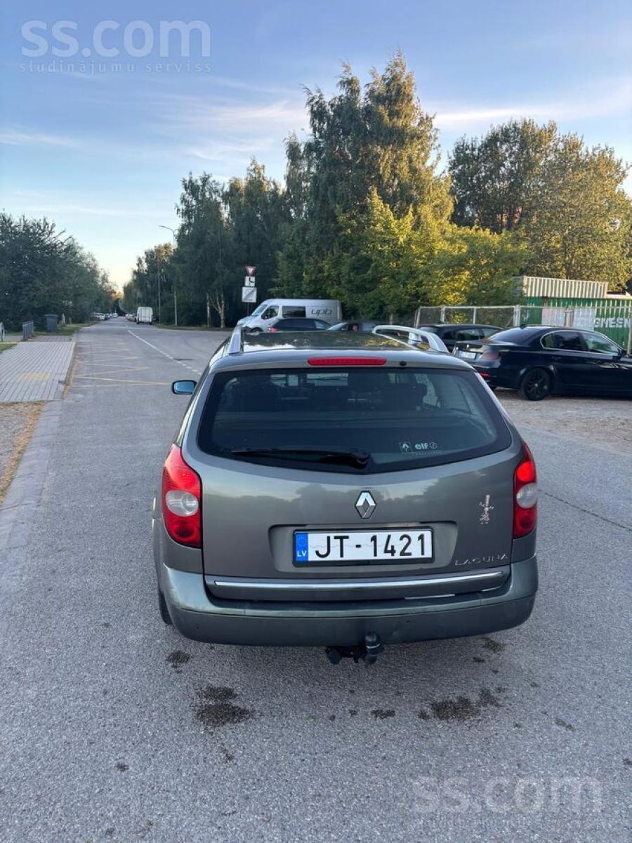 Grey Renault Laguna 2005 in Liepaja, with an engine capacity of 1.90 L and mileage of 395 thousand km for 900 €, photo 7 on AUTOMOTO.COM.LV