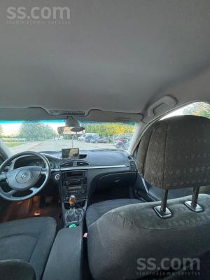 Grey Renault Laguna 2005 in Liepaja, with an engine capacity of 1.90 L and mileage of 395 thousand km for 900 €, photo 10 on AUTOMOTO.COM.LV