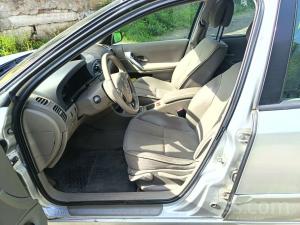 Grey Renault Laguna 2006 in Riga, with an engine capacity of 2.00 L and mileage of 209 thousand km for 1450 €, photo 5 on AUTOMOTO.COM.LV