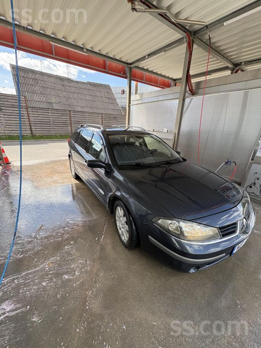 Grey Renault Laguna 2006 in Jekabpils, with an engine capacity of 1.90 L and mileage of 337 thousand km for 1400 €, photo 6 on AUTOMOTO.COM.LV