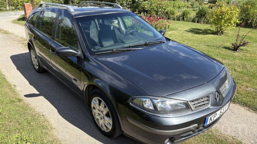 Grey Renault Laguna 2007 in Kuldiga, with an engine capacity of 1.90 L and mileage of 349 thousand km for 1500 €, photo 4 on AUTOMOTO.COM.LV