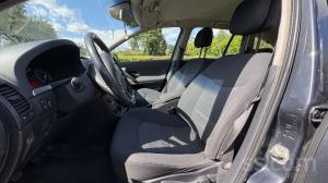 Grey Renault Laguna 2007 in Kuldiga, with an engine capacity of 1.90 L and mileage of 349 thousand km for 1500 €, photo 9 on AUTOMOTO.COM.LV