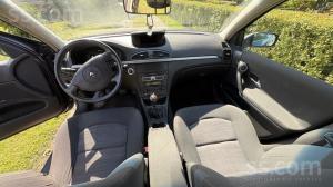 Grey Renault Laguna 2007 in Kuldiga, with an engine capacity of 1.90 L and mileage of 349 thousand km for 1500 €, photo 10 on AUTOMOTO.COM.LV