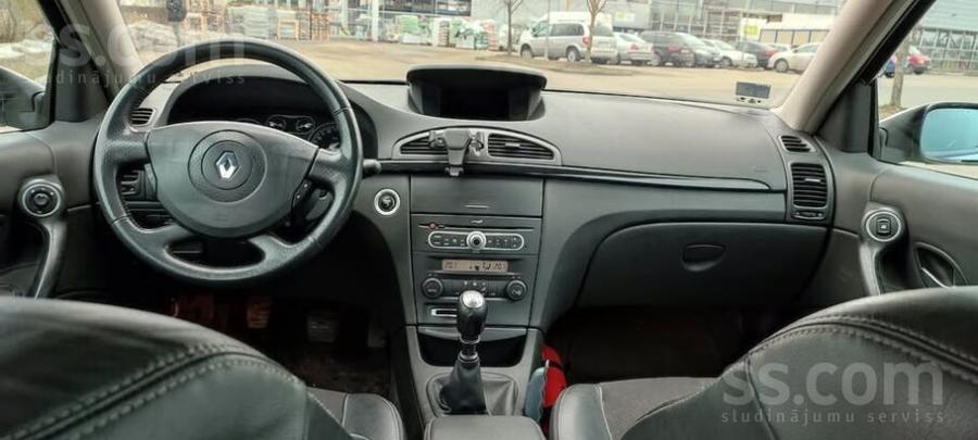Pelēks Renault Laguna 2007 Rīga, ar dzinēja tilpumu 1.90 L un nobraukumu 299 tūkst. km par 1450 €, foto 4 vietnē AUTOMOTO.COM.LV
