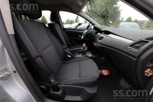 Pelēks Renault Laguna 2008 Jelgava, ar dzinēja tilpumu 1.50 L un nobraukumu 0 tūkst. km par 2350 €, foto 12 vietnē AUTOMOTO.COM.LV