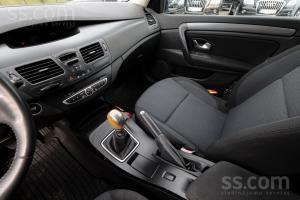 Pelēks Renault Laguna 2008 Jelgava, ar dzinēja tilpumu 1.50 L un nobraukumu 0 tūkst. km par 2350 €, foto 15 vietnē AUTOMOTO.COM.LV