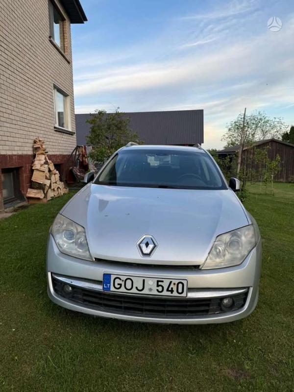 Pelēks Renault Laguna 2008 Tauragė, ar dzinēja tilpumu 2.00 L un nobraukumu 278 tūkst. km par 2000 €, foto 5 vietnē AUTOMOTO.COM.LV