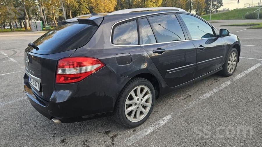 Pelēks Renault Laguna 2008 Jēkabpils, ar dzinēja tilpumu 2.00 L un nobraukumu 394 tūkst. km par 2250 €, foto 1 vietnē AUTOMOTO.COM.LV