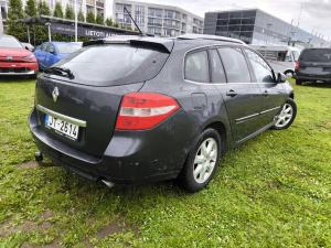 Grey Renault Laguna 2009 in Riga, with an engine capacity of 2.00 L and mileage of 304 thousand km for 1950 €, photo 6 on AUTOMOTO.COM.LV