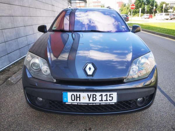 Grey Renault Laguna 2009 in Klaipeda, with an engine capacity of 2.00 L and mileage of 194 thousand km for 3100 €, photo 3 on AUTOMOTO.COM.LV