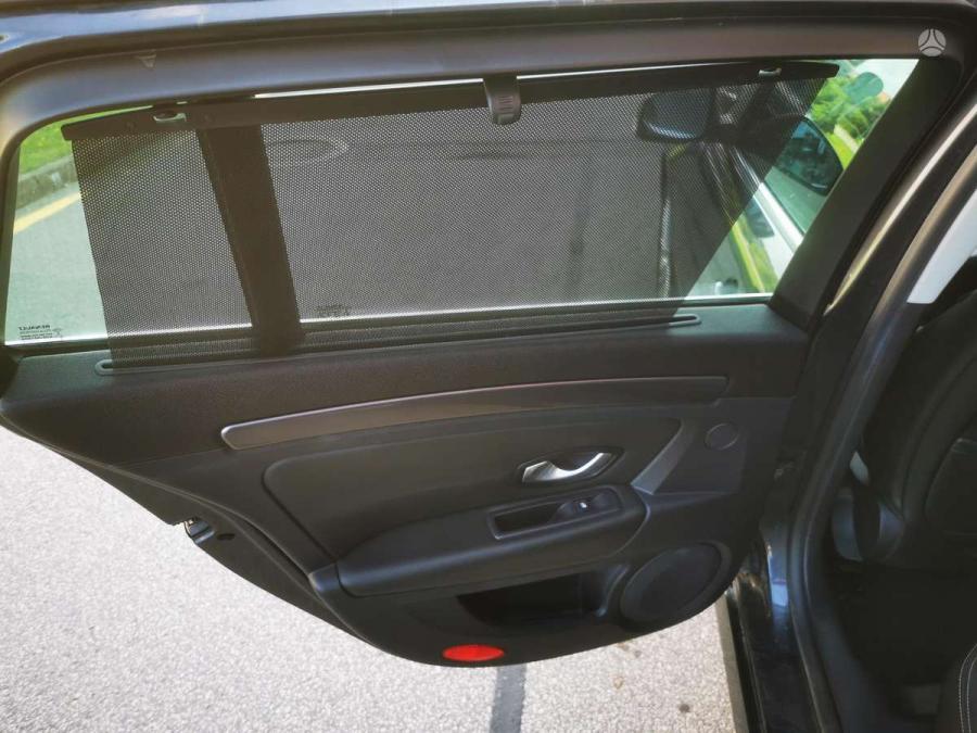 Pelēks Renault Laguna 2009 Klaipėda, ar dzinēja tilpumu 2.00 L un nobraukumu 194 tūkst. km par 3100 €, foto 25 vietnē AUTOMOTO.COM.LV