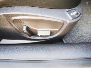 Pelēks Renault Laguna 2009 Klaipėda, ar dzinēja tilpumu 2.00 L un nobraukumu 194 tūkst. km par 3100 €, foto 39 vietnē AUTOMOTO.COM.LV