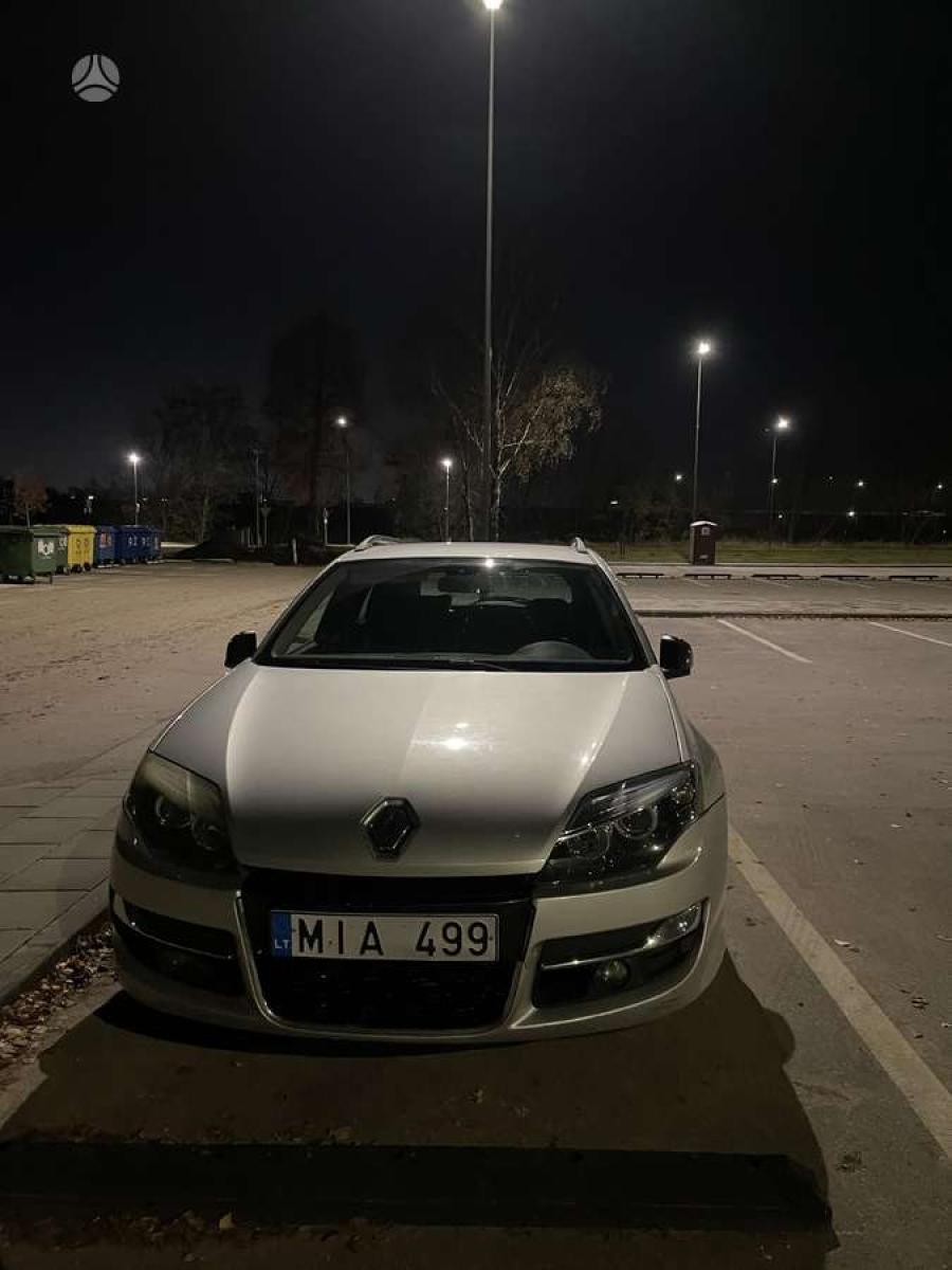 Pelēks Renault Laguna 2010 Kauņa, ar dzinēja tilpumu 2.00 L un nobraukumu 389 tūkst. km par 2600 €, foto 4 vietnē AUTOMOTO.COM.LV