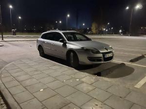 Pelēks Renault Laguna 2010 Kauņa, ar dzinēja tilpumu 2.00 L un nobraukumu 389 tūkst. km par 2600 €, foto 5 vietnē AUTOMOTO.COM.LV