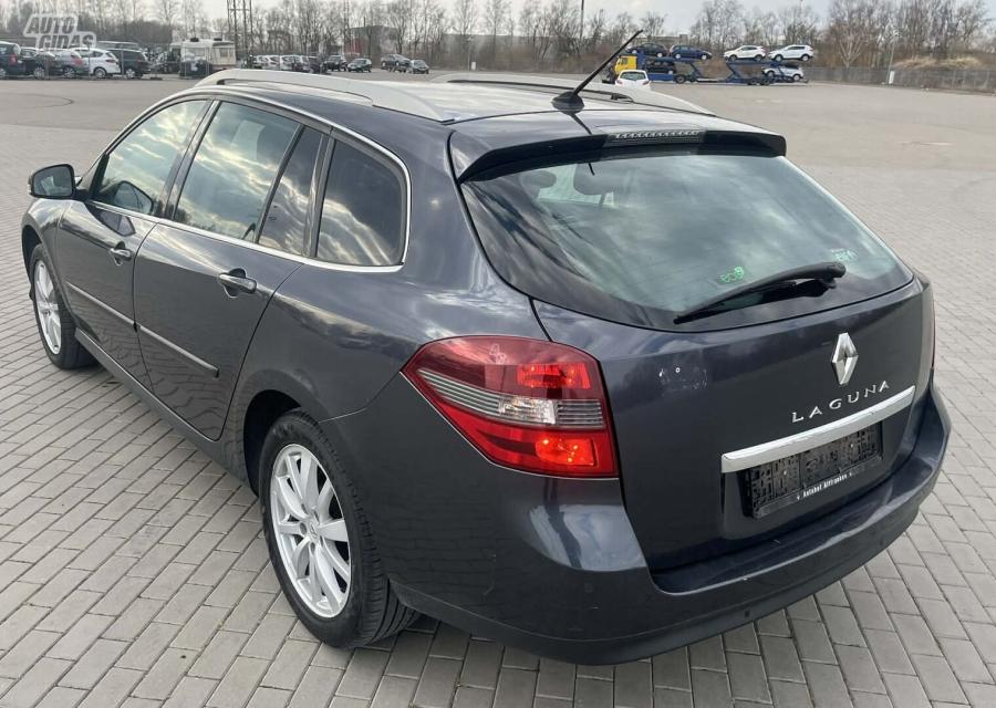 Pelēks Renault Laguna 2010 Marijampole, ar dzinēja tilpumu 1.50 L un nobraukumu 217 tūkst. km par 2900 €, foto 9 vietnē AUTOMOTO.COM.LV