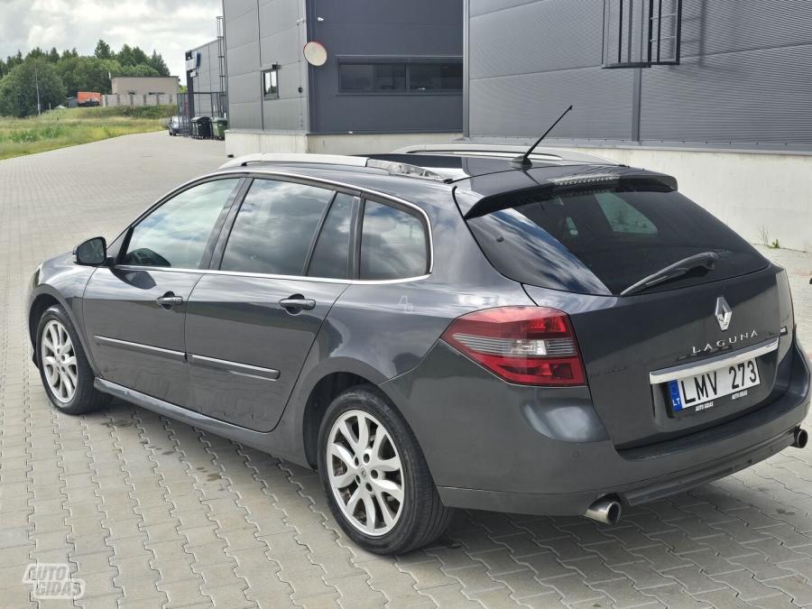 Grey Renault Laguna 2010 in Siauliai, with an engine capacity of 2.00 L and mileage of 269 thousand km for 2000 €, photo 7 on AUTOMOTO.COM.LV