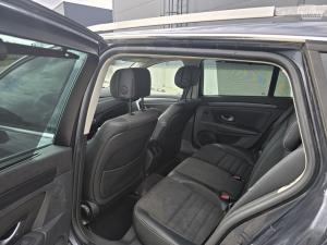 Grey Renault Laguna 2010 in Siauliai, with an engine capacity of 2.00 L and mileage of 269 thousand km for 2000 €, photo 9 on AUTOMOTO.COM.LV
