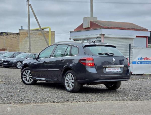 Renault Laguna 2010 ElektrÄnai vietnÄ PelÄks Renault Laguna 2010 ElektrÄnai, ar dzinÄja tilpumu 1.46 L un nobraukumu 307 tÅ«kst. km par 2990 ā¬, foto 10 vietnÄ AUTOMOTO.COM.LV