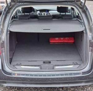 Pelēks Renault Laguna 2010 Elektrėnai, ar dzinēja tilpumu 1.46 L un nobraukumu 307 tūkst. km par 2990 €, foto 15 vietnē AUTOMOTO.COM.LV
