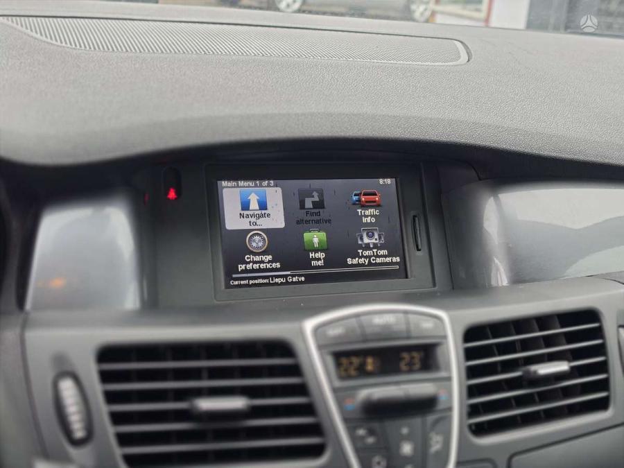 Pelēks Renault Laguna 2010 Elektrėnai, ar dzinēja tilpumu 1.46 L un nobraukumu 307 tūkst. km par 2990 €, foto 27 vietnē AUTOMOTO.COM.LV