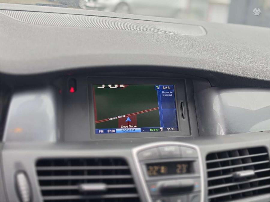 Pelēks Renault Laguna 2010 Elektrėnai, ar dzinēja tilpumu 1.46 L un nobraukumu 307 tūkst. km par 2990 €, foto 29 vietnē AUTOMOTO.COM.LV