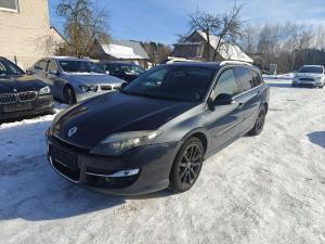 Grey Renault Laguna 2011 in Vilnius, with an engine capacity of 2.00 L and mileage of 357 thousand km for 2500 €, photo  on AUTOMOTO.COM.LV